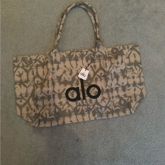 ALO Yoga | Bags | Alo Yoga Gray Tiedye Womens Tote Bag | Poshmark